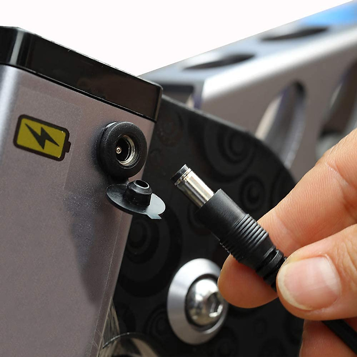 48V Battery Charger 54.6V 2A Power Supply Adapter for Lithium Li-ion Batteries - Ebike Charger With DC Plug and Cooling Fan