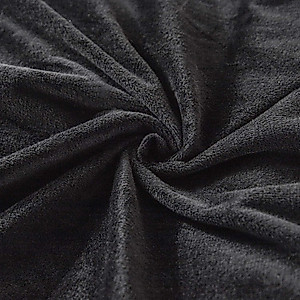 Uhamho Set of 2 Faux Fur Throw Pillow Covers Soft Velvet Decorative Pillowcases Zipper Closure (Black, 20"x26")