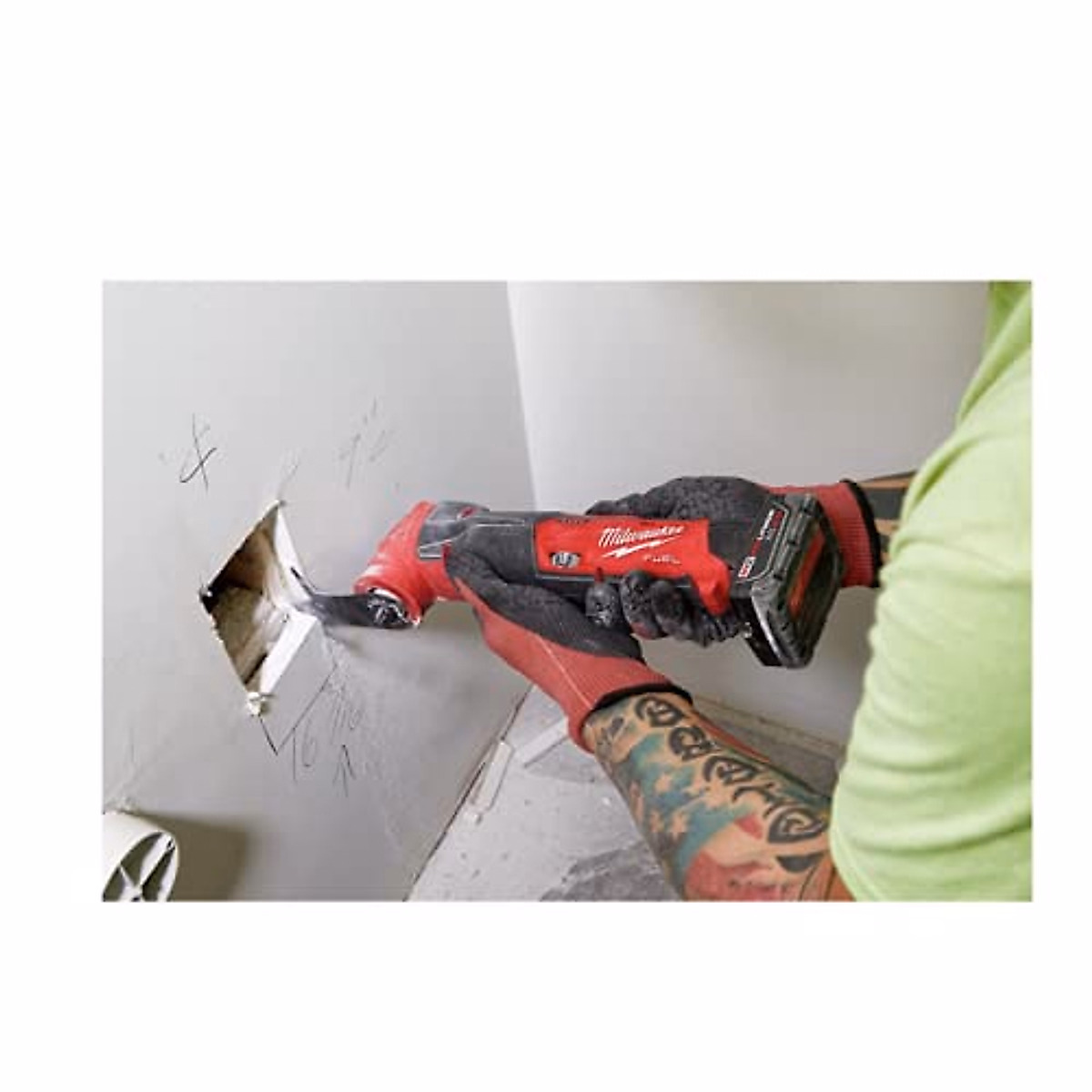 Milwaukee M12 FUEL Oscillating Multi-Tool Kit