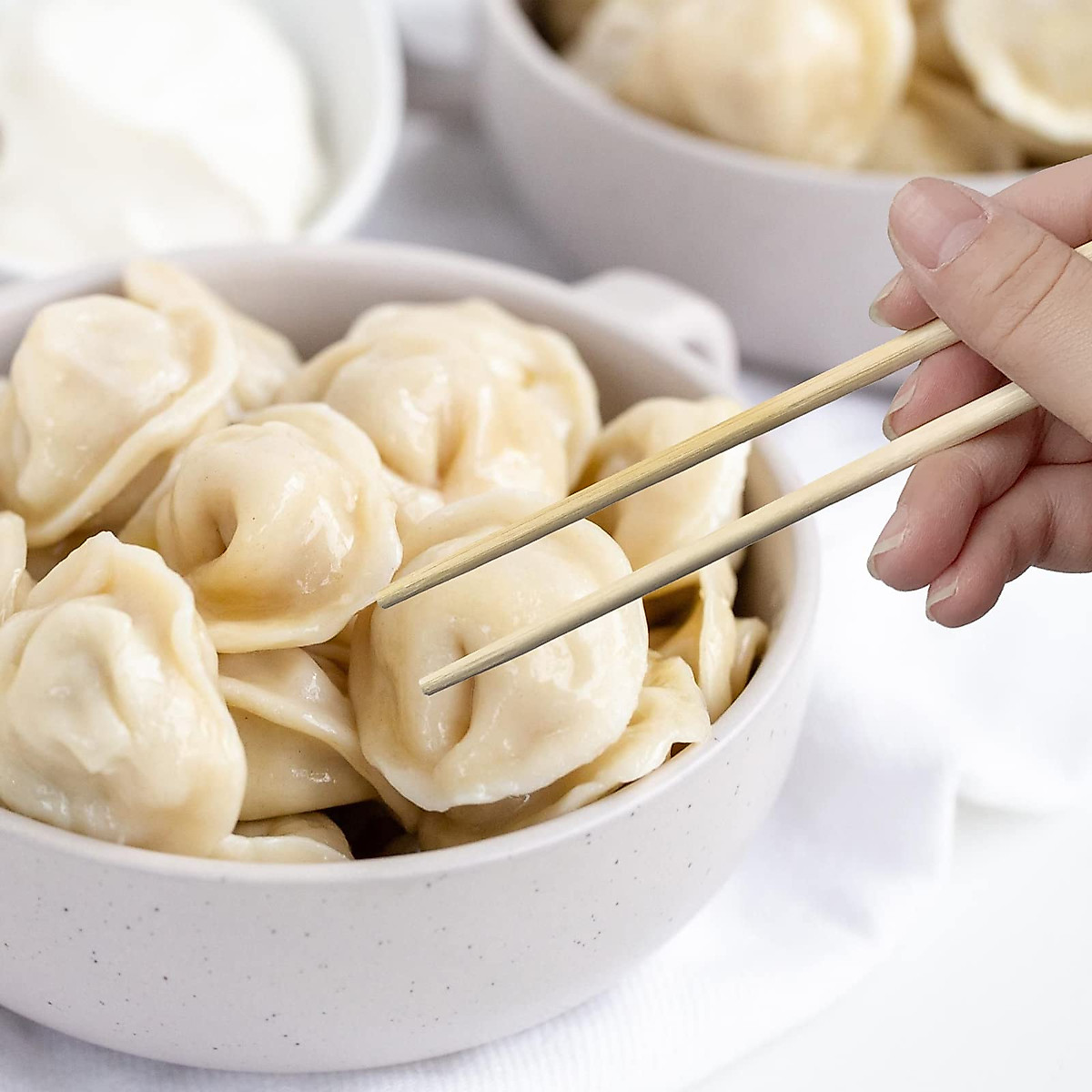 UEJYWUY 1000 Pairs 8 Inch Disposable Chopsticks, Separated Sleeved Individually Wrapped Disposable Bamboo Chopsticks, Bamboo Wooden Chopsticks for Noodles, Sushi, Asian Food