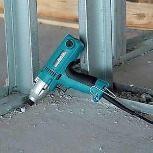 Makita 6952 Impact Driver w/ 1/4" Hex Drive