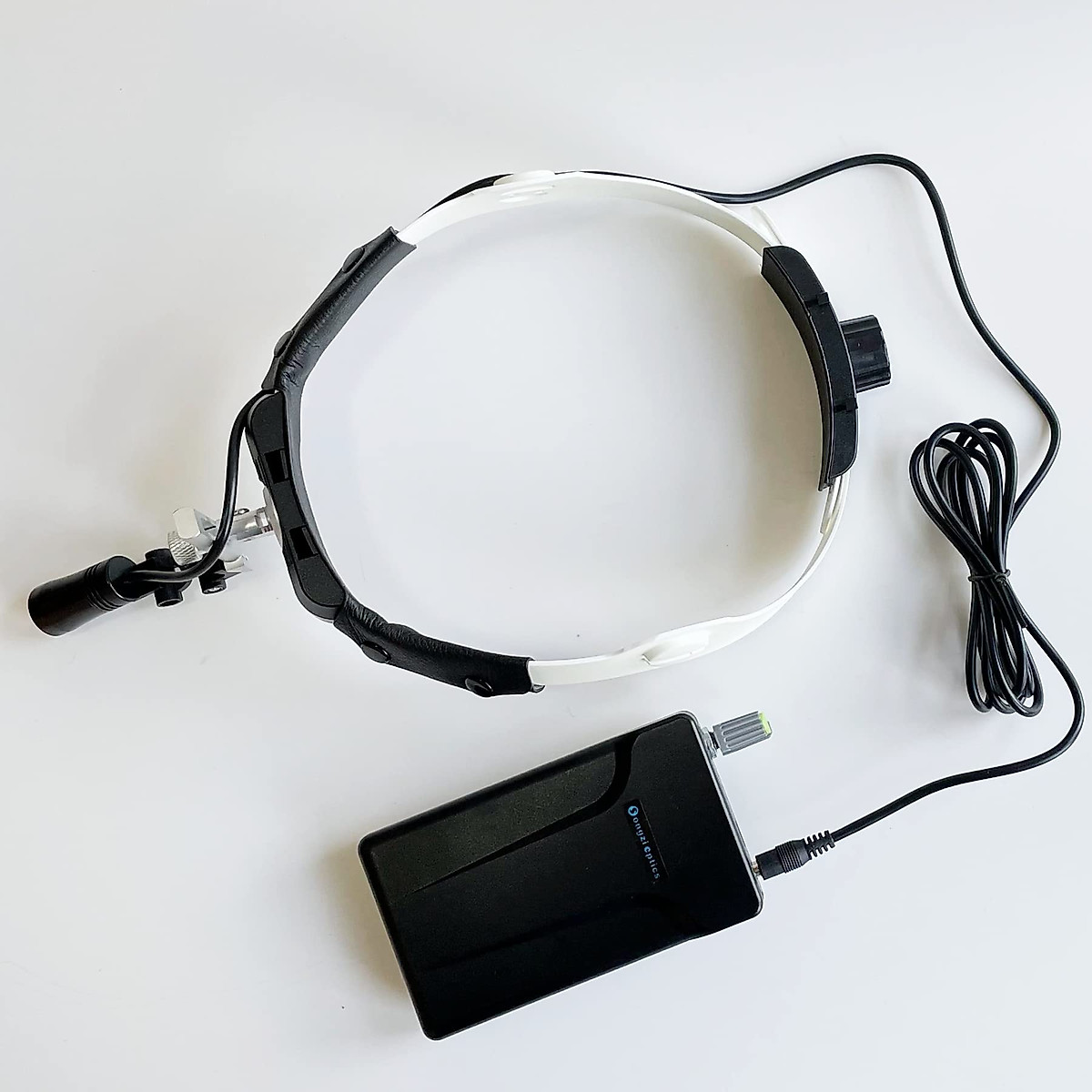 Songzi Optics 5W 10 Hrs Battery LED Surgical Dental Headlight Medical Headlamp Using for Spine Surgery Digestive Surgery Stomatology Brain Surgery Plastic Surgery (Headband Model)