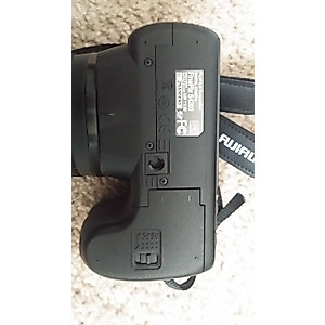 Fuji 600011995 Finepix S4200 Digital Camera Bundle 14 Mp 24x Optical Zoom; 6.7x Digital Zoom