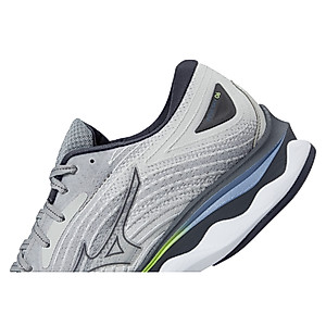 Mizuno Women's Wave Sky 6 Running Shoe, Ultimate Grey, 6