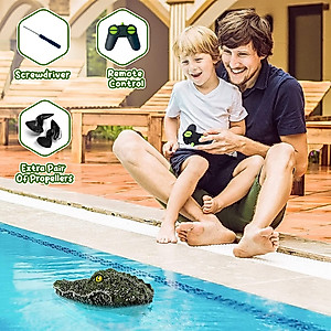 Doohickey Remote Control Alligator Head Boat for Kids and Adults, Simulates The Speed and Movement of a Real Alligator, for Pools, Water Parks, Lakes and More, Includes Gator Head and Remote Control