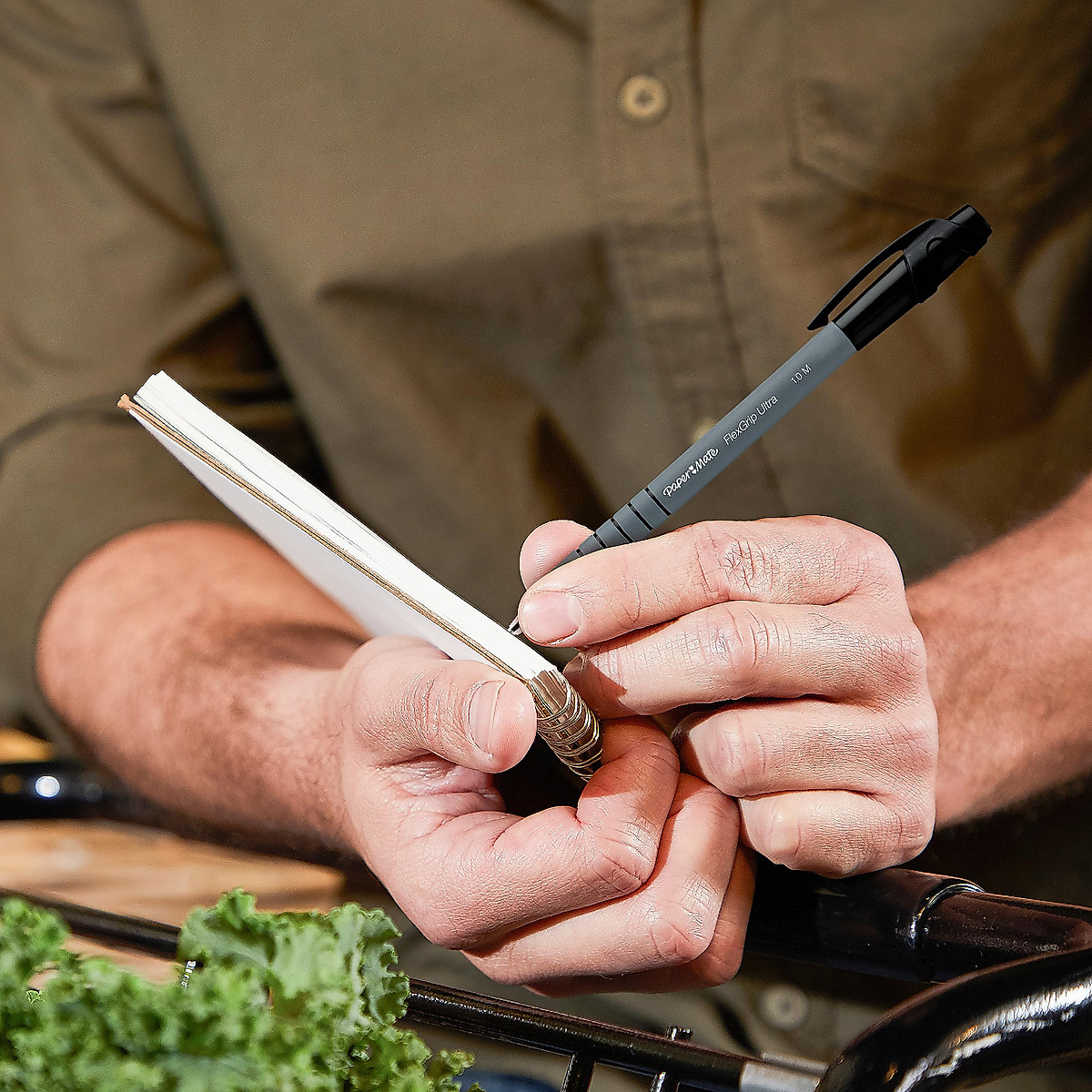 Paper Mate Flexgrip Ultra Ballpoint Pens, Medium Point (1.0 mm), Blue, 12 Count