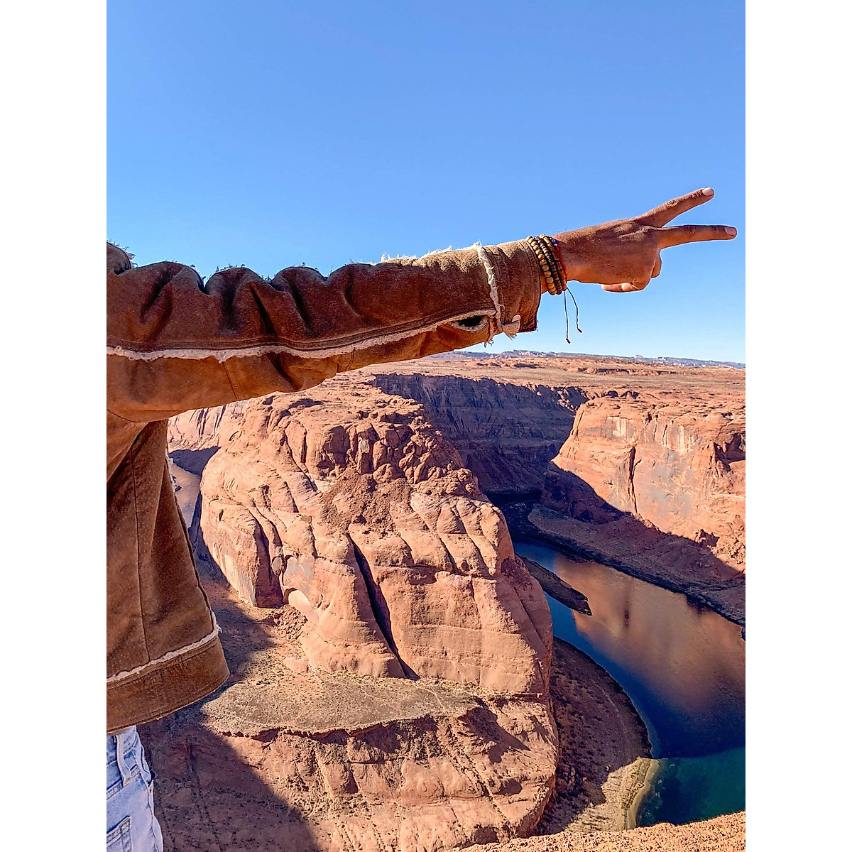 VIUJUH Evil Eye 7 Knot Bracelet with Hand Painted Evil Eye on a Hand Woven Adjustable Bracelet String Amulet for Women Men Little Boys & Girls (Black)