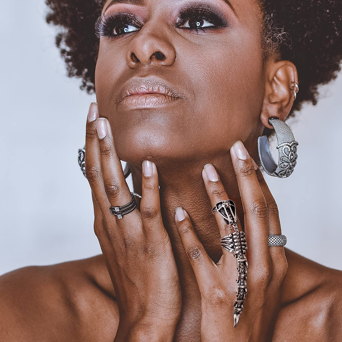 Q&D&S Silver Scorpion Ring Gothic Knuckle Finger Ring Punk Hinged Activity Rings Halloween for women and men