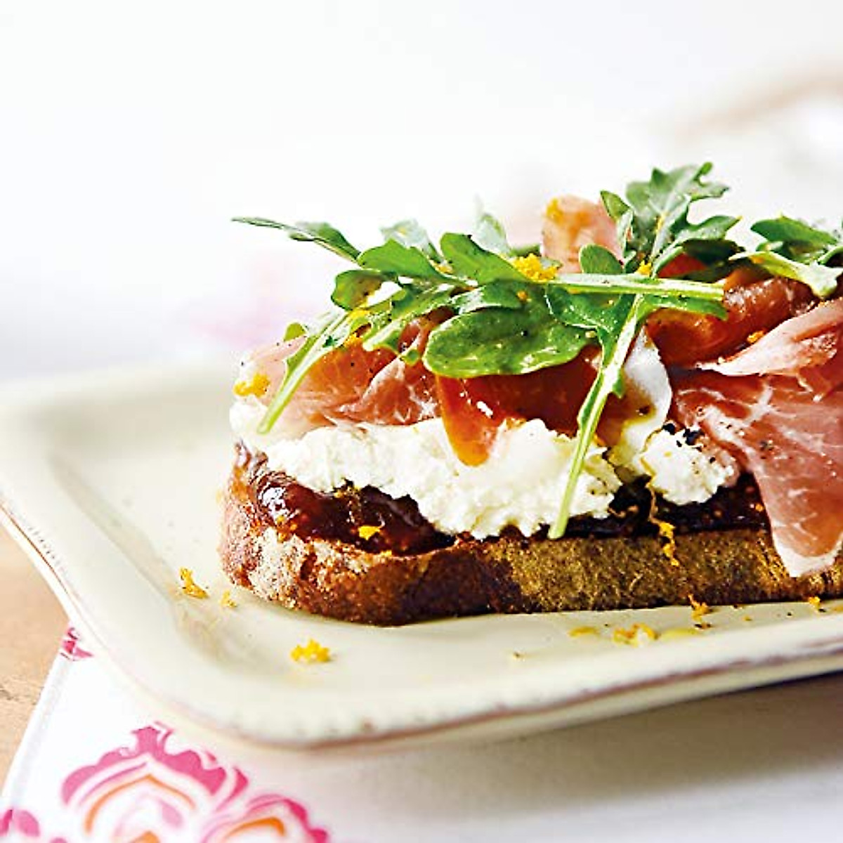 Divina Orange Fig Spread Jam, 9 Ounce