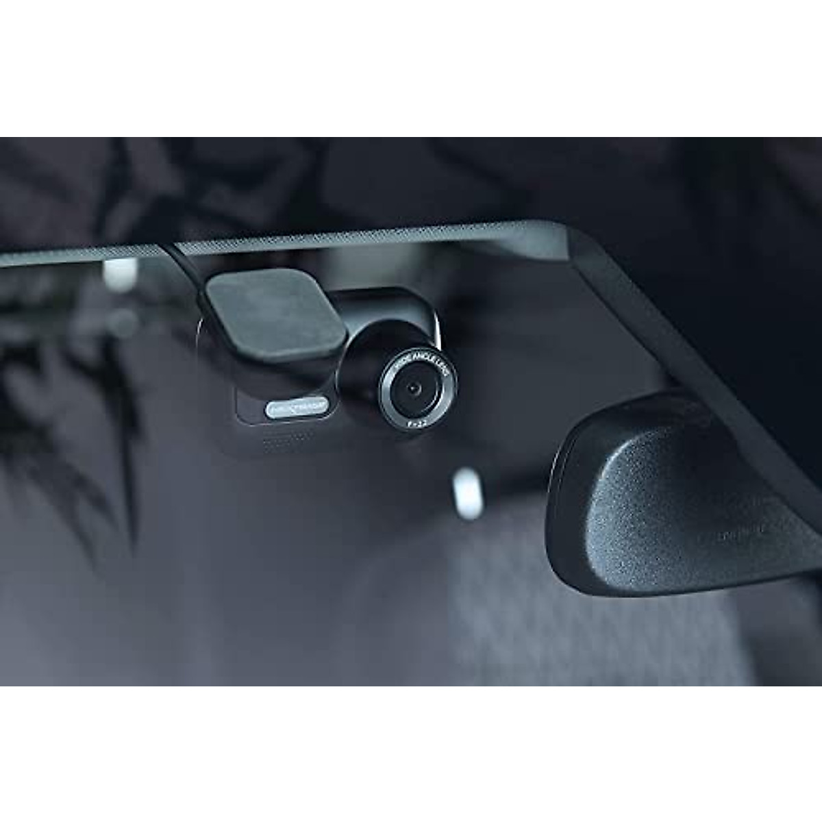 Nextbase 122 Dash Cam 720p in Car Camera with Parking Mode, Night Vision, Automatic Loop Recording and Shock Sensor File Protection, Reliable and Durable