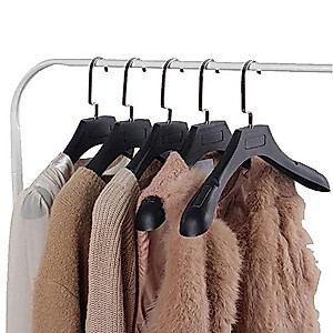 Plastic Extra Wide Suit Hangers, Pack of 20, Width: 17.7",Notched Shoulders & Swivel Hooks, Black