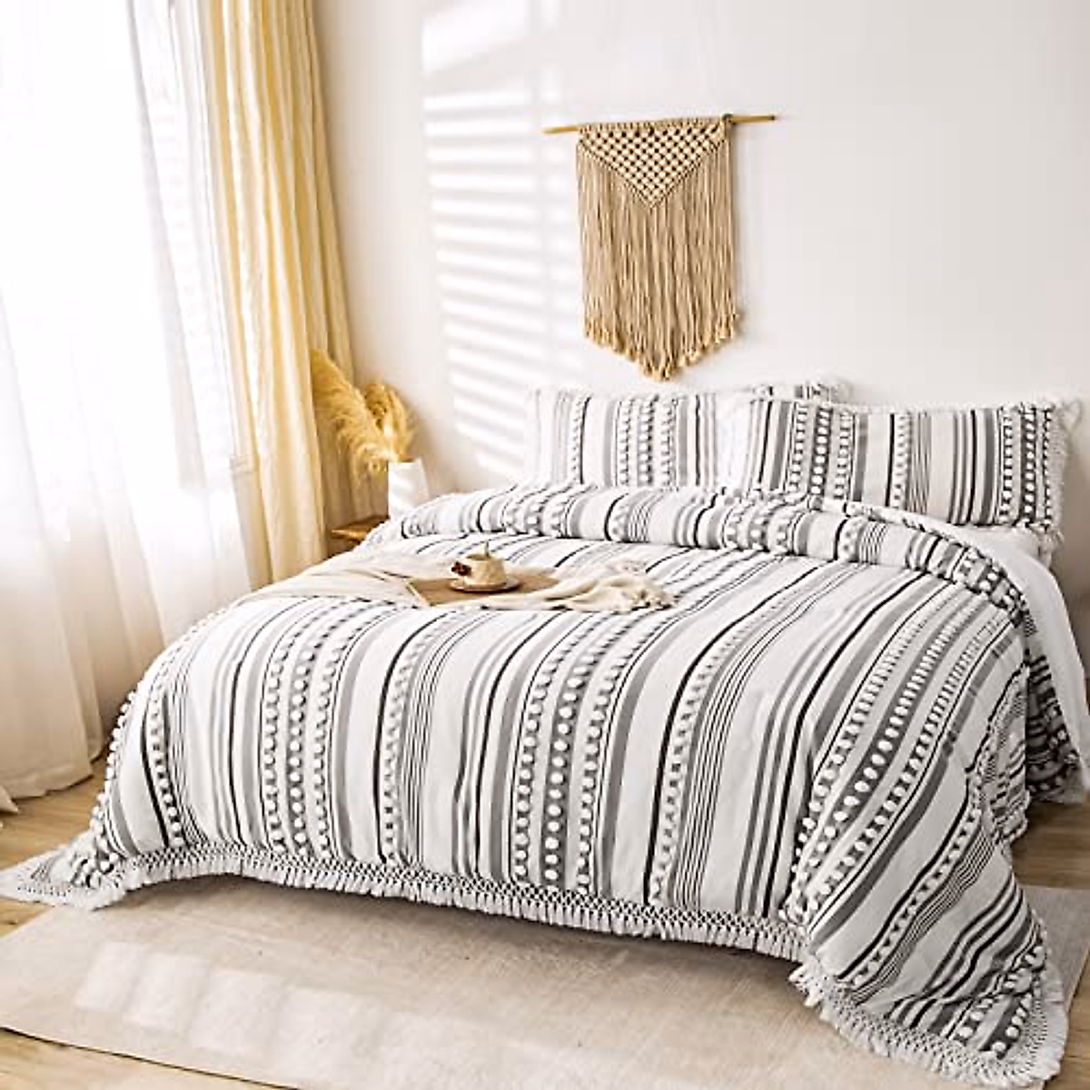 BEDLORE Boho Comforter Set Full/Queen Size, Tufted Gray and White Striped Ball Pom Pom Bedding Set with Tassel Fringe, Farmhouse Shabby Chic Bed Comforter with 2 Pillowshams for All Seasons