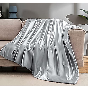 Vonty Satin Throw Blanket Silver Grey Satin Blankets 60x80 Inches, Cooling & Silky Throw Blanket Wrinkle-Free Cable Knit Throw Blanket for Coush Sofa Bed Outdoor