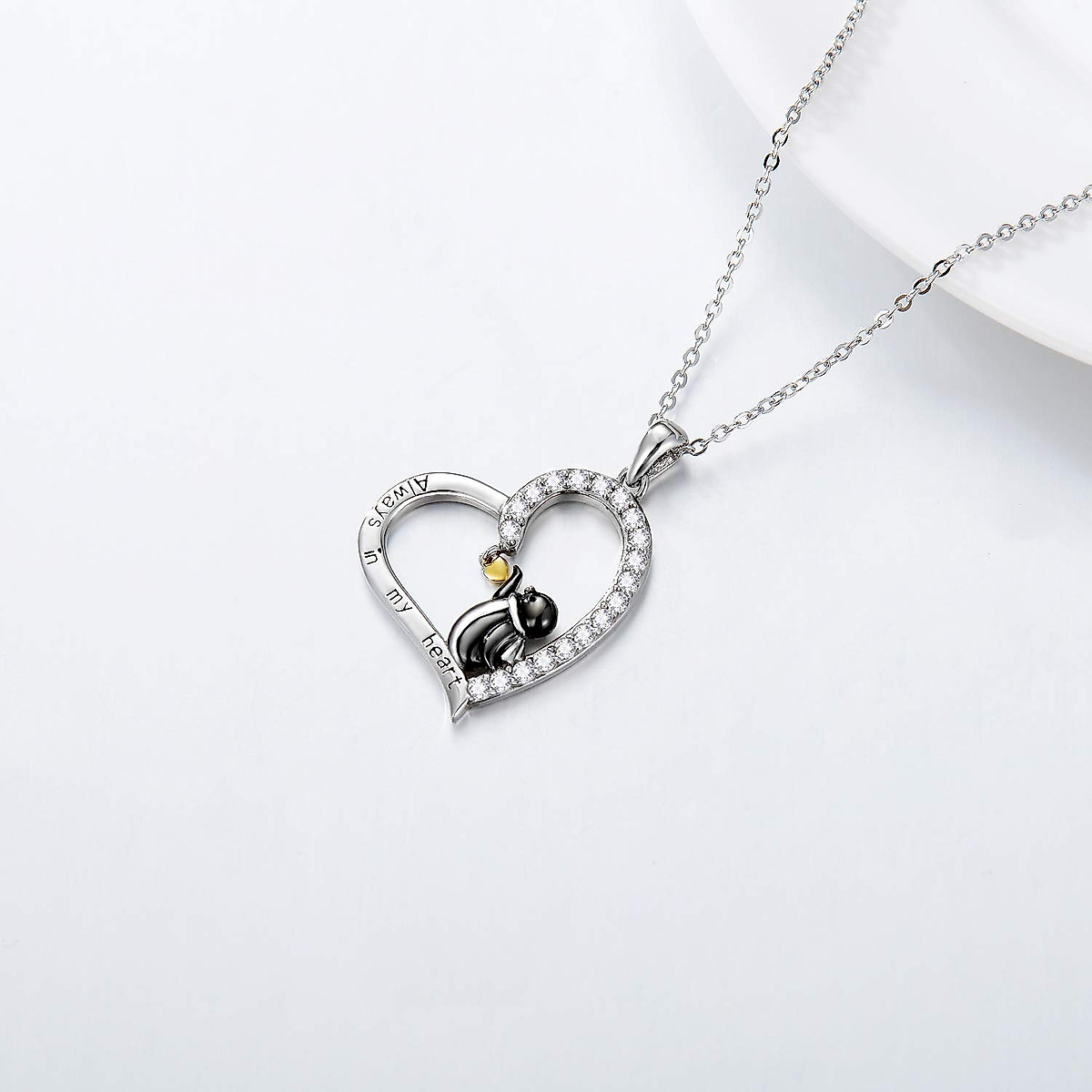 PELOVNY Christmas Gifts Lovely Penguin Necklace for Women Sterling Silver Animal Love Heart Pendant Necklace Penguin Jewelry Gift for Girlfriend