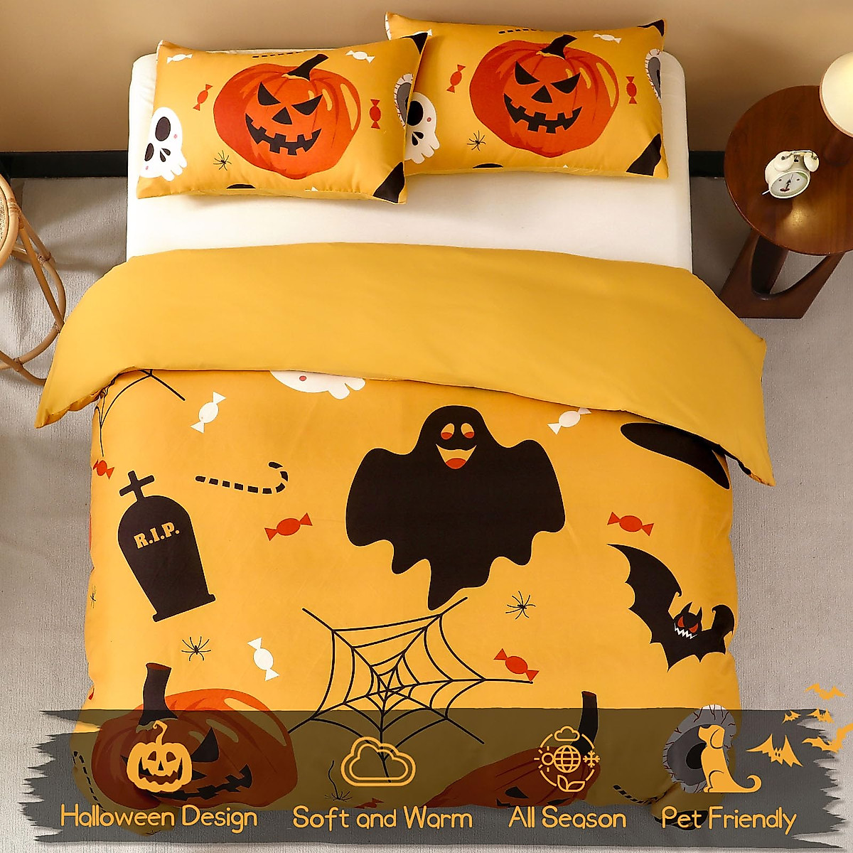 Luxudecor Halloween Duvet Cover Set King Size Pumpkin Orange Bedding Set with Pumpkin Ghost Duvet Cover Set,Halloween Festival Themed Bedding Set for All Seasons (3pcs, 104"x90")