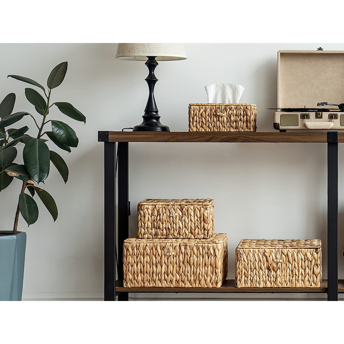 StorageWorks Large Water Hyacinth Baskets for Organizing, Wicker Basket with Lid for Bathroom, Storage Basket with Lid and Built-in Handles, 1 Pack