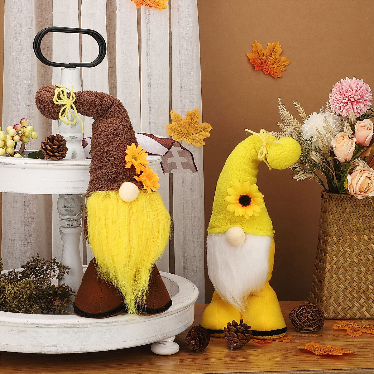 2 Pieces Sunflower Garden Gnome Ornaments Plush Texture Sunflower Elf Home Decor Farmhouse Kitchen Decor Tiered Tray Rustic Scandinavian Swedish Gnome Ornaments Household Ornaments