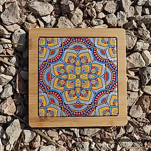Decorative Wooden Trivets for Hot Dishes Pots and Pans Tea Pot Holders Nonslip Heat Resistant Kitchen Counter Accessories for Table Countertops (Style 2)