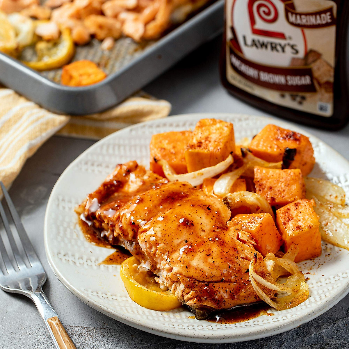 Lawry's Hickory Brown Sugar Marinade, 12 fl oz