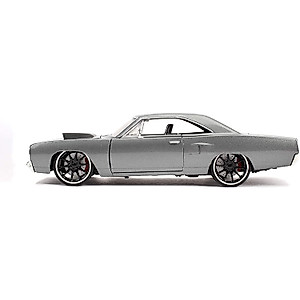 Fast & Furious 1:24 Dom's 1970 Plymouth Roadrunner Die-cast Car, Toys for Kids and Adults