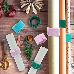 LJZP Plush Flip Wraps - Set of 24, Plush-Covered Metal Strips Flip Wrapping Paper Poster Holder Clips Silicone Gift Set Slap Bands for Home Storage Organization