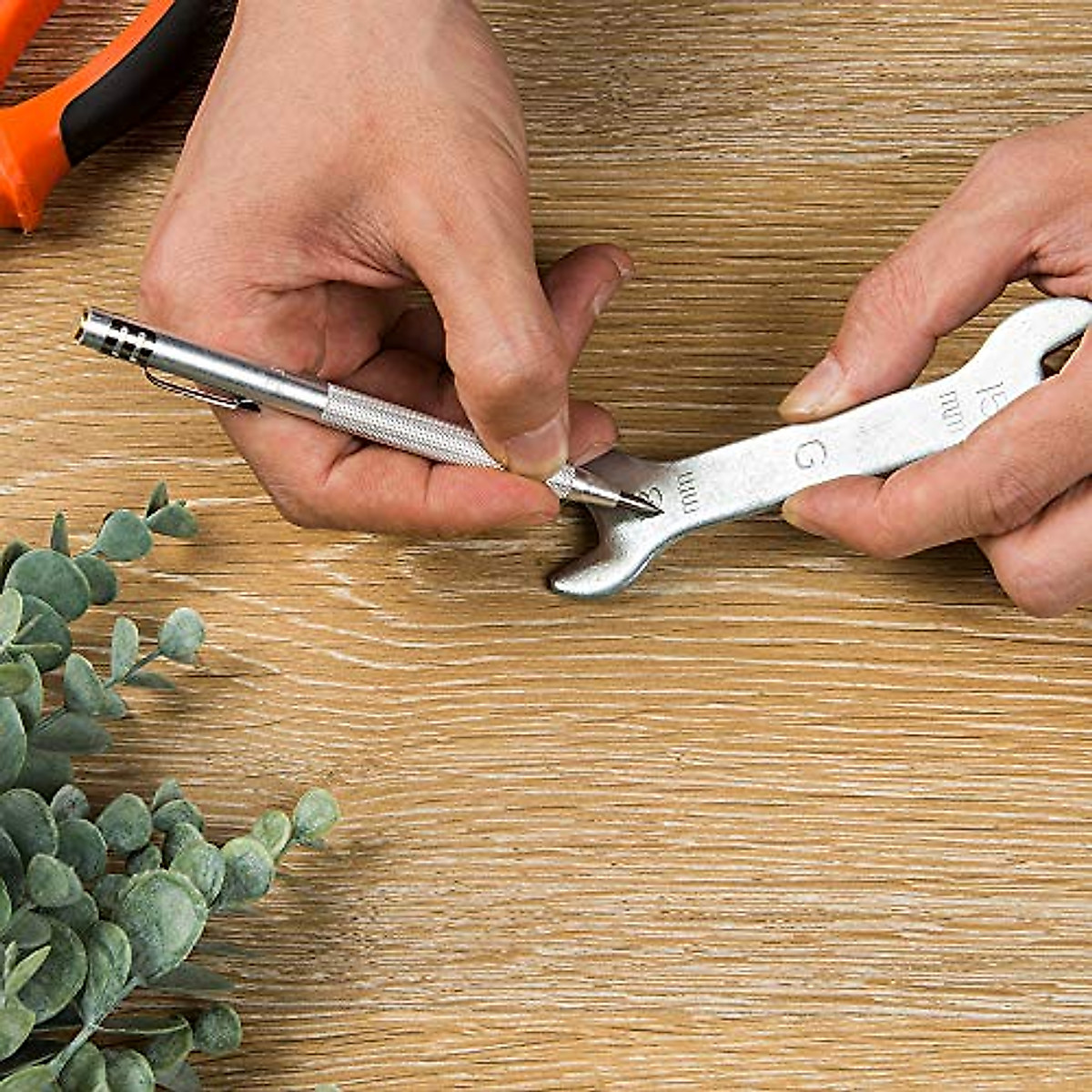 IMT Tungsten Carbide Tip Scriber 2 Pack, Aluminium Etching Engraving Pen with Clip and Magnet for Glass/Ceramics/Metal Sheet, Extra 2 Free Replacement Marking Tip