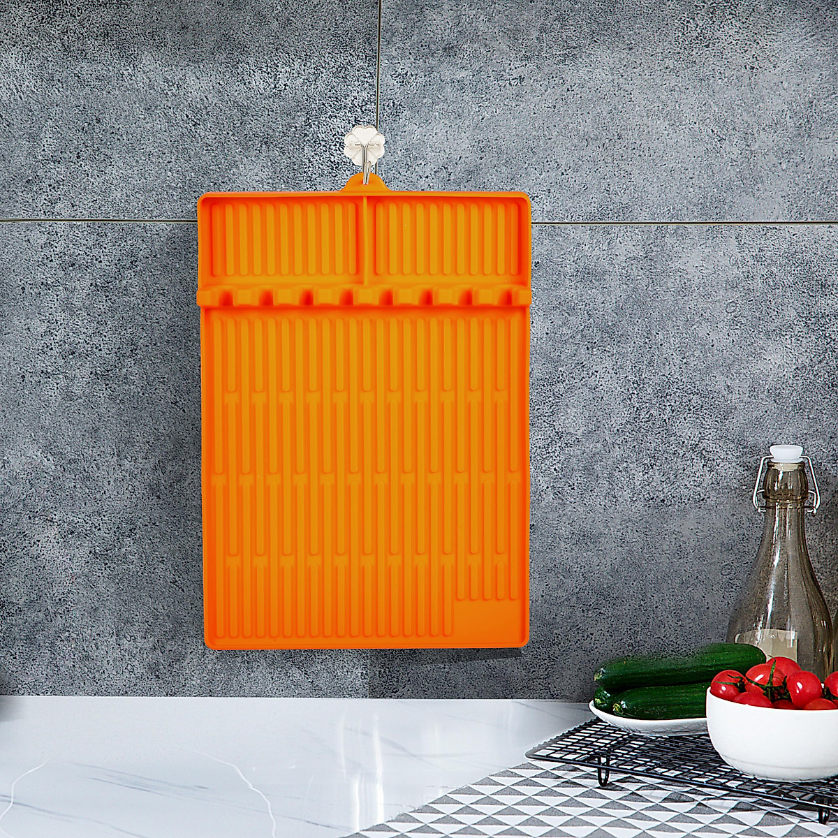 ISSEVE Silicone Griddle Tools Mat for Blackstone, Large Silicone Spatula Mat with Drip Pad, Grill BBQ Caddy Utensils Holder for Kitchen, Cooking & Countertop, Griddle Accessories for Blackstone Orange