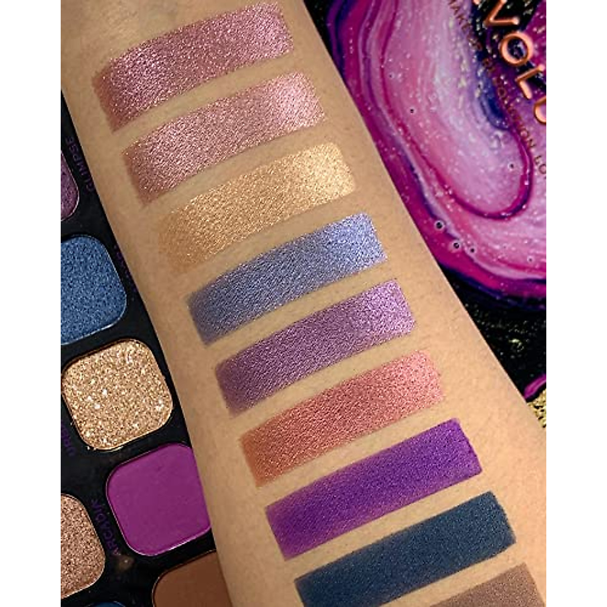Makeup Revolution Maxi Reloaded Palette, Eyeshadow Palette, 45 Highly Pigmented Neutral Shades, Large It Up, 1.35g