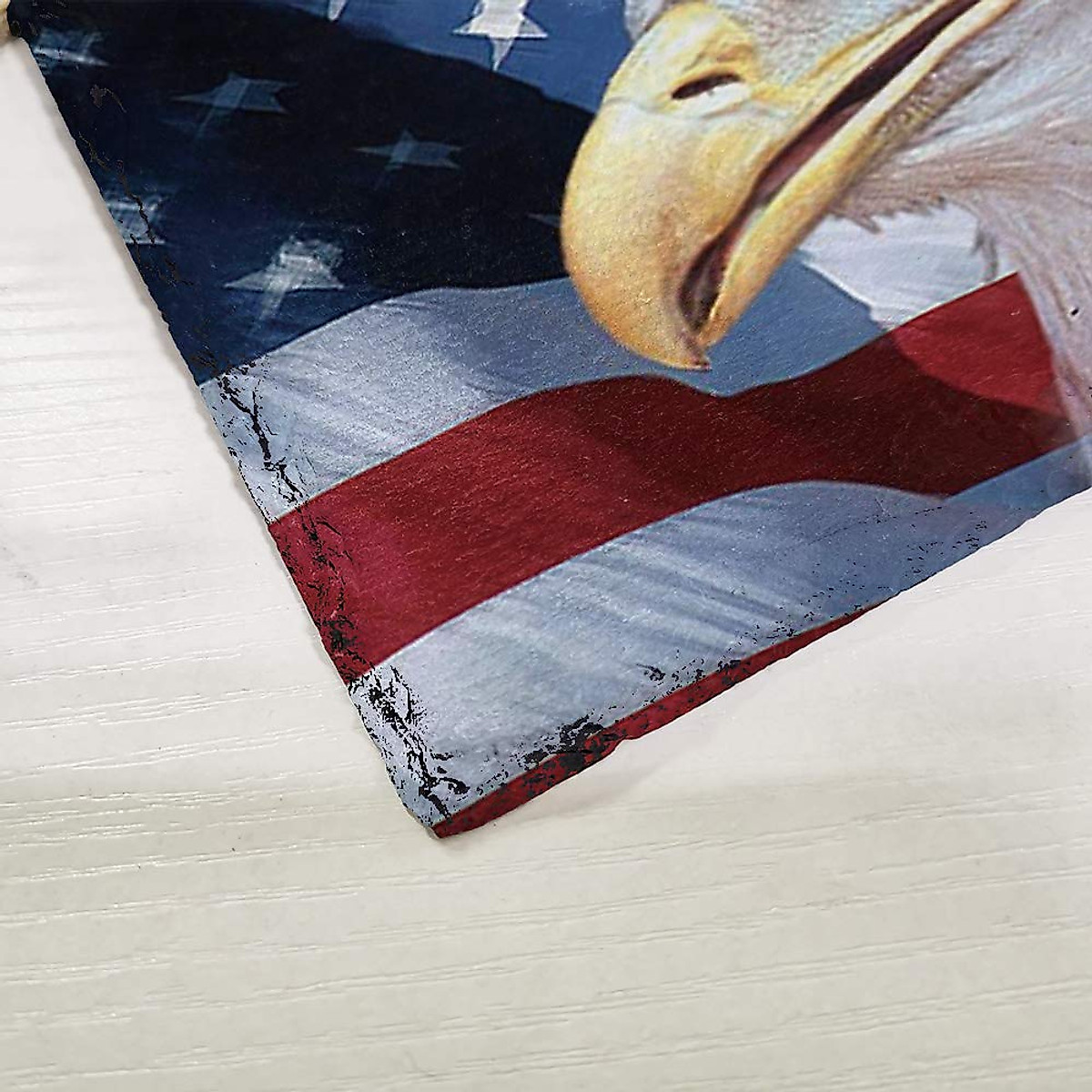 Welcome Wall Hanging Sign- Bald Eagle Head in American Flag Patriotic Army Stripe Star Blue Red White Slate Hanging Plaques for Front Door Porch Window Farmhouse Garden 5.1" x 7.9" Wall Home Decor