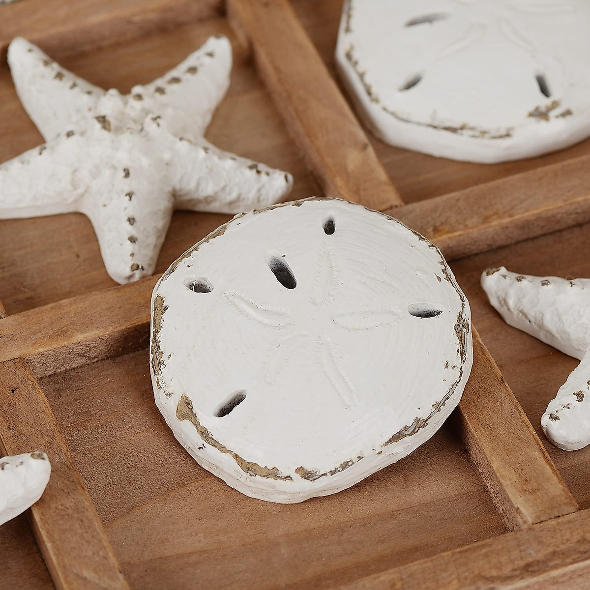 NIKKY HOME Beach Tic Tac Toe for Fun Starfish Sand Dollar Coastal House Coffee Table Decor Wood Board Travel Game, 8.97 by 8.97-in Distressed White