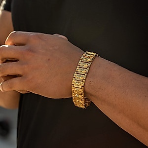 LIFETIME JEWELRY Virgen de Guadalupe Link Bracelet for Men and Women 24K gold plated (8)