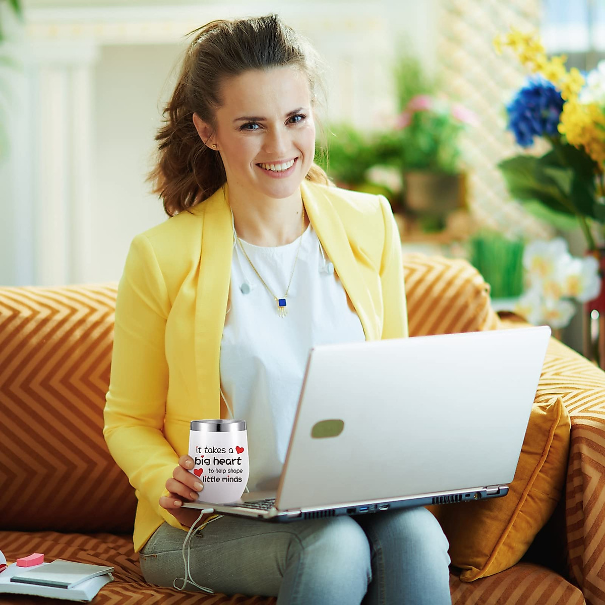 2 Pack Funny Teacher Appreciation Present, It Takes a Big Heart to Shape Little Minds, 12oz Double Wall Vacuum Teacher Cup with Lid Straw, Wine Glasses for Teacher (White and Black Words)