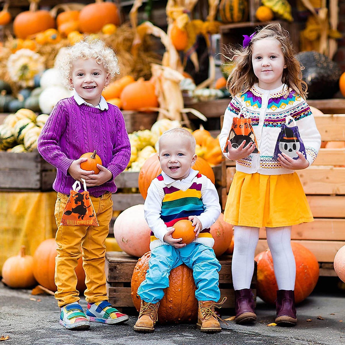 DIYASY 72 Pcs Halloween Drawstring Treat Bags for Kids, Small Plastic Candy Bags with Handle for Kids Trick or Treat Halloween Party Favors Supplies