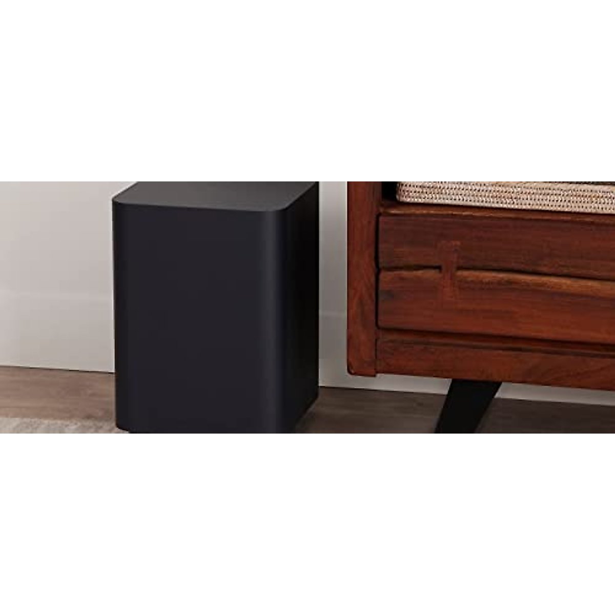 JBL BAR-500 5.1ch Soundbar and Subwoofer with MultiBeam and Dolby Atmos with an Additional 1 Year Coverage by Epic Protect (2023)