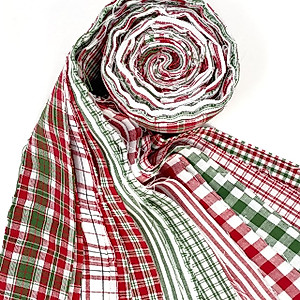 22 Merry Christmas Red and Green Homespun 100% Cotton Fabric 2.5" X 44" Precut Jelly Roll by JCS