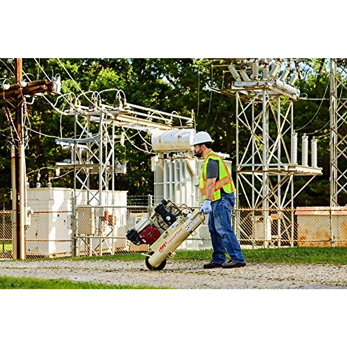 Ingersoll-Rand SS3J5.5GH-WB 5.5 Horsepower 8 Gallon Oiled Gas Twin Pontoon Compressor