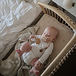 mushie 100% Silicone Baby Pacifier Clip BPA Free | Eva (Blush)