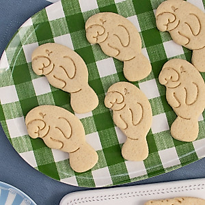 Cute Manatee cookie cutter, 1 piece - Bakerlogy