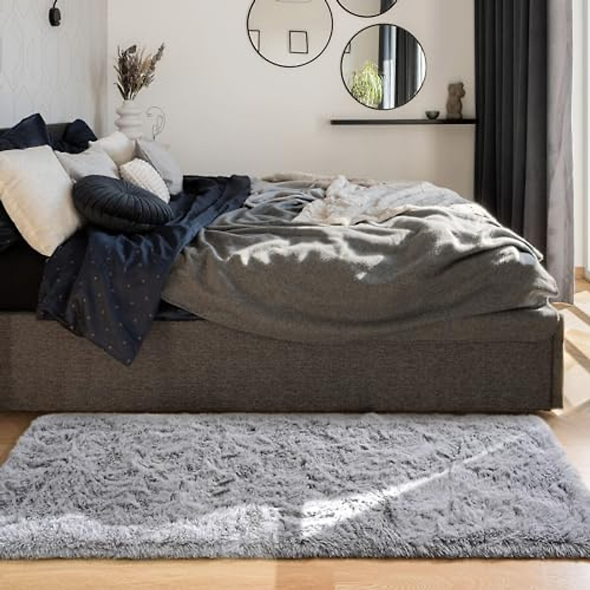 Unirea Fluffy Runner Rugs for Bedroom Living Room,2x6 Hallway Runner Rugs, Non Slip Soft Shaggy Bedside Rug Carpet for Dorm Kids Nursery Girls Room Home Decor,Grey