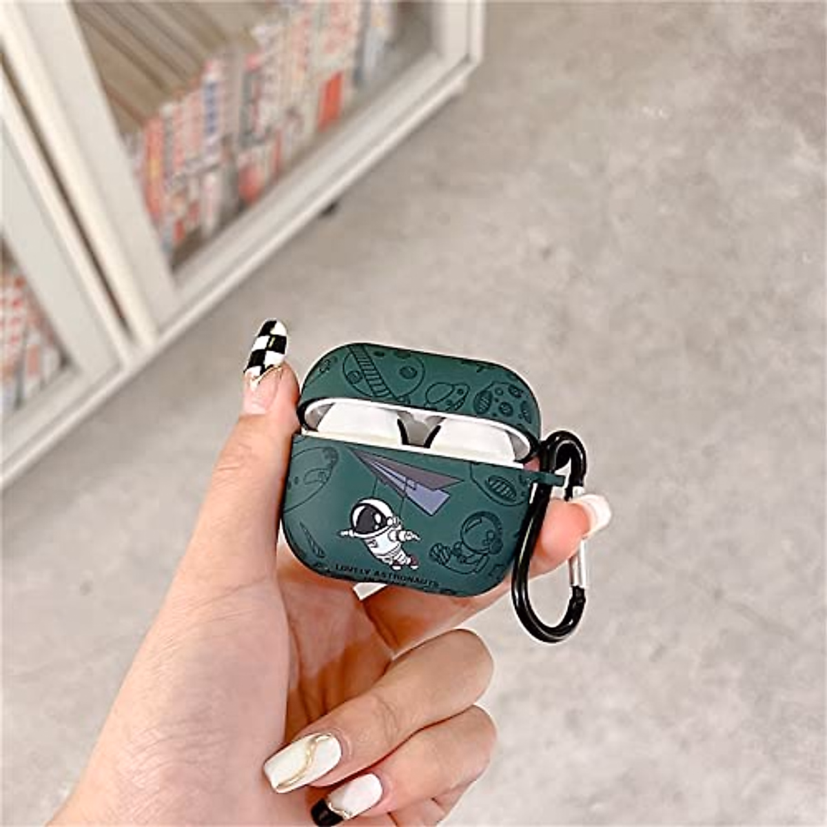 Cute Lovely Design Astronaut Style Soft Silicone Protective Case Cover Sleeve Compatible with Lenovo LP40 Earphone, Protective Skin Sleeve with Key Chain (Green)