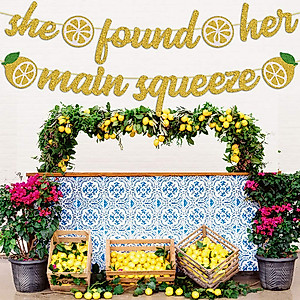 She Found Her Main Squeeze Bridal Shower Decorations for Lemon Citrus Lemonade Theme Bride to Be Bachelorette Wedding Engagement Final Fiesta Hen Party Supplies Gold Glitter Decor