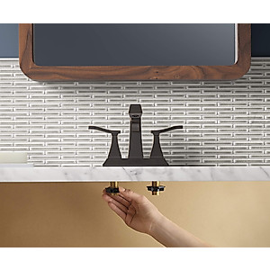 TRUSS® CENTERSET LAV FAUCET