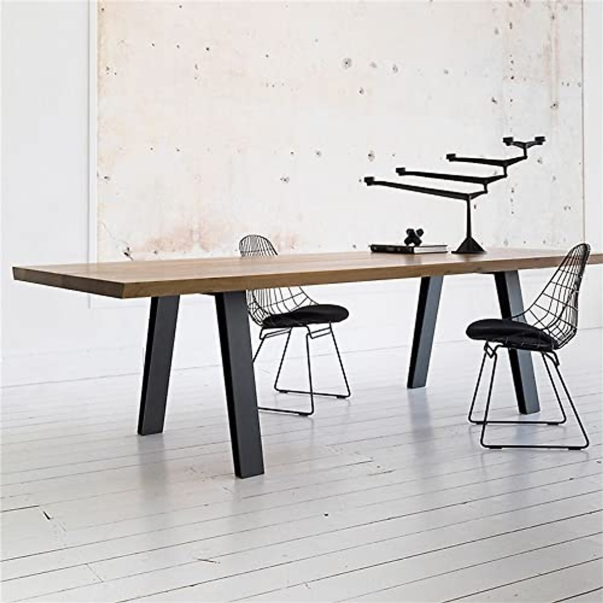 LAKIQ Stylish Rectangle Dining Table Solid Wood Industrial Retro Kitchen Dining Room Table with 4 Metal Legs Conference Table Workbench for Home Office (70.9" L x 31.5" W x 29.5" H)