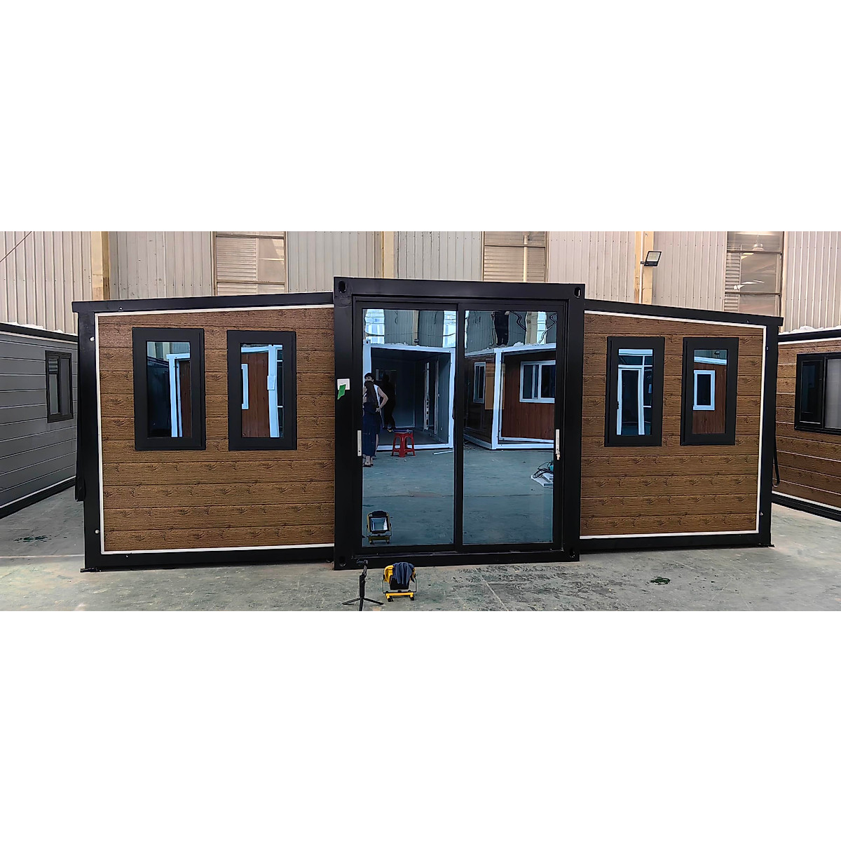 SalQam Container Homes 20ft and 40ft Portable Prefabricated Tiny Home, Mobile Expandable Prefab House for Garden,Warehouse,Storage,Vacation Houses,Office Spaces with Restroom Easy Assemble.