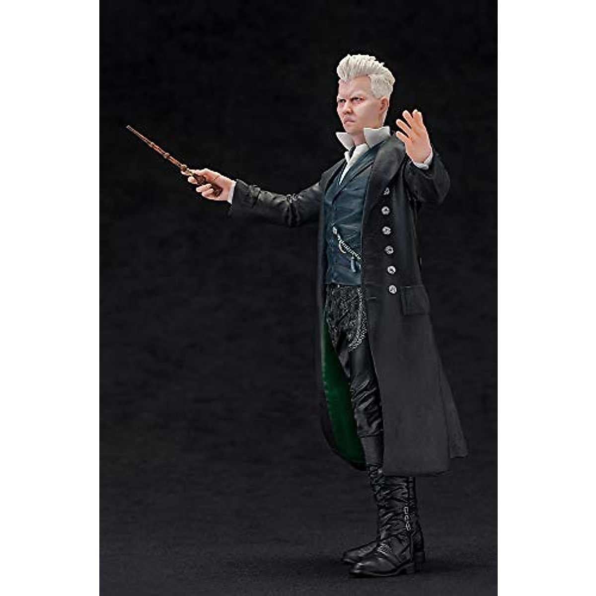 Fantastic Beasts: The Crimes of Grindelwald: Gellert Grindelwald Artfx+ Statue