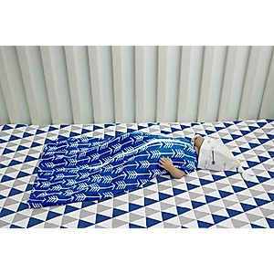 Navy/Grey Triangles Crib Sheets Set