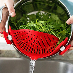 Arlig Clip On Pasta Strainer Silicone Universal Fit for all Pots and Bowls Snap On Drainer for Meat, Vegetables, Fruit Colander for Kitchen Easily Drain Food Space Saving
