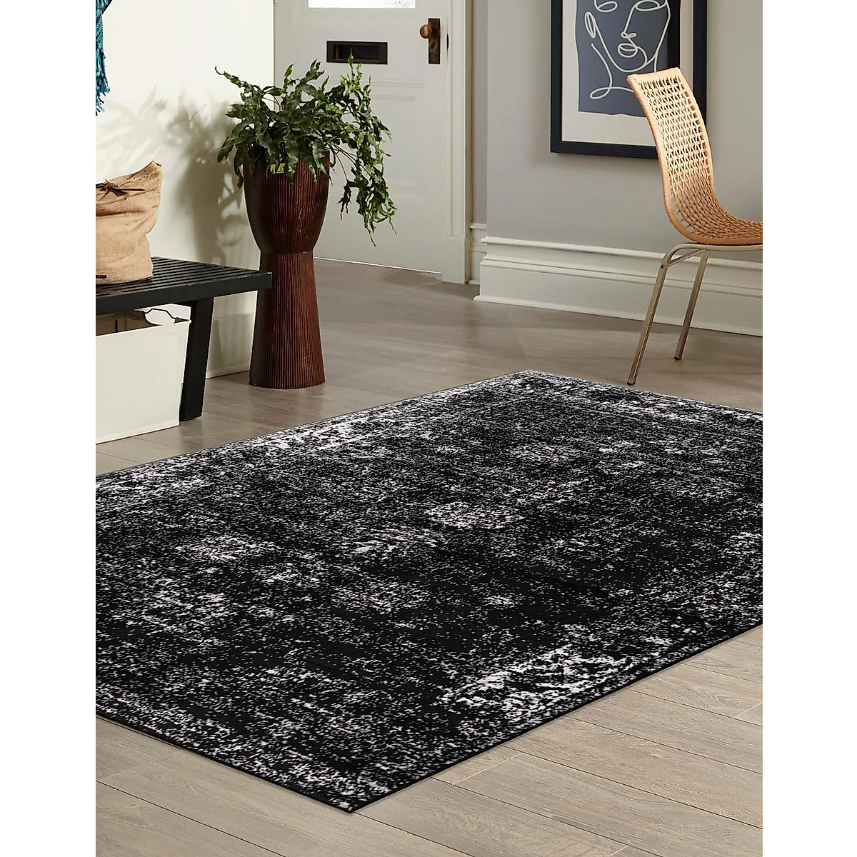 Rugs.com Monte Carlo Collection Rug – 8' x 10' Black Medium Rug Perfect for Living Rooms, Large Dining Rooms, Open Floorplans