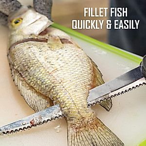 Smith's Lawaia Electric Fillet Knife 51233-2 Removable 8” Serrated Stainless Steel Blades w/Sheath - Fillet Glove & Mesh Storage Bag - Fishing, Outdoor, Hunting Electric Knife - 6 ft Power Cord, White