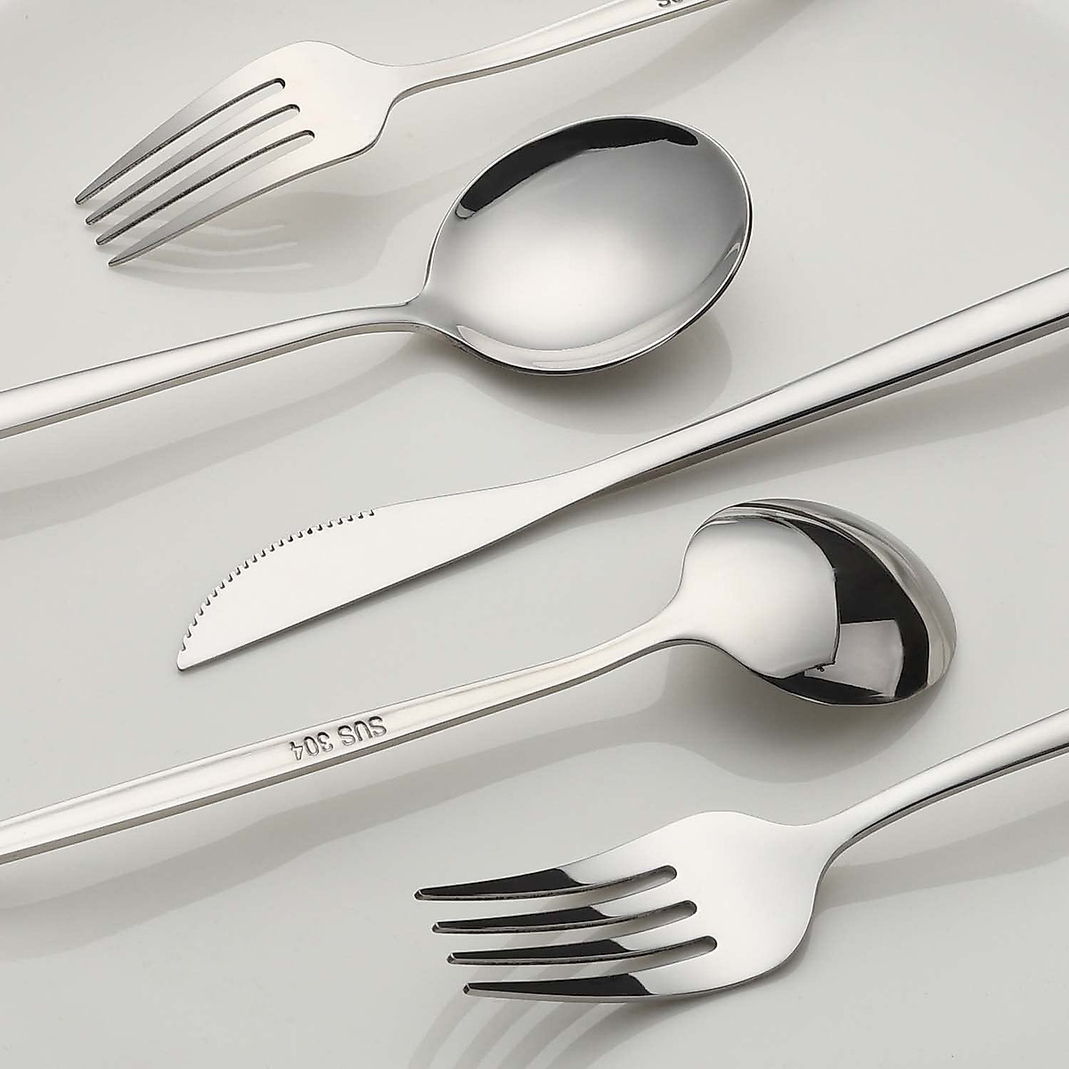 Silverware Set of 20 Stainless Steel Flatware Set Service for 4 Kitchen Utensils Cutlery Set for Home Kitchen Restaurant